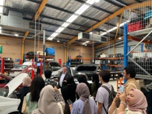 Industry visit yields leadership values - Phoenix Academy